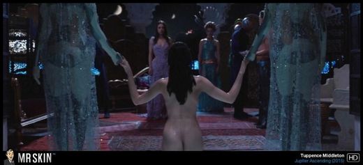 Nude And Noteworthy On Netflix Horns Sex And The City The Movie And More 8719