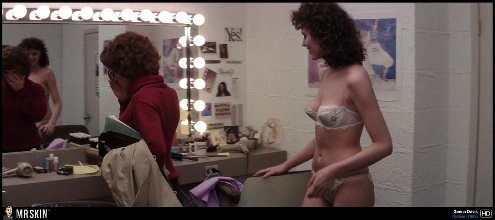 Nudity In The Afi Top 100 Some Like It Hot Chinatown And Tootsie