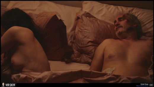 Songs In The Key Of Nudity Parker Posey Barenaked In Beau Is Afraid